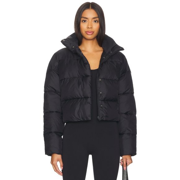 ALO Yoga | Jackets & Coats | New Alo Gold Rush Puffer In Black Jacket ...